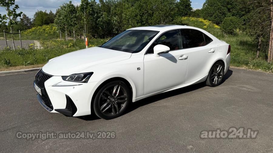 Balts Lexus IS 2017 Tallina, ar dzinēja tilpumu 2.50 L un nobraukumu 142 tūkst. km par 19900 €, foto 1 vietnē AUTOMOTO.COM.LV