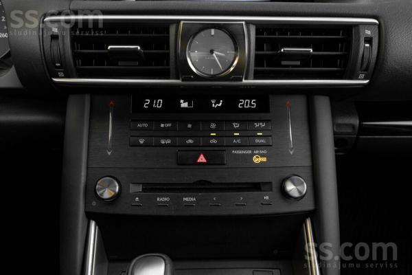 Balts Lexus IS 2020 Rīga, ar dzinēja tilpumu 2.50 L un nobraukumu 70 tūkst. km par 25555 €, foto 8 vietnē AUTOMOTO.COM.LV