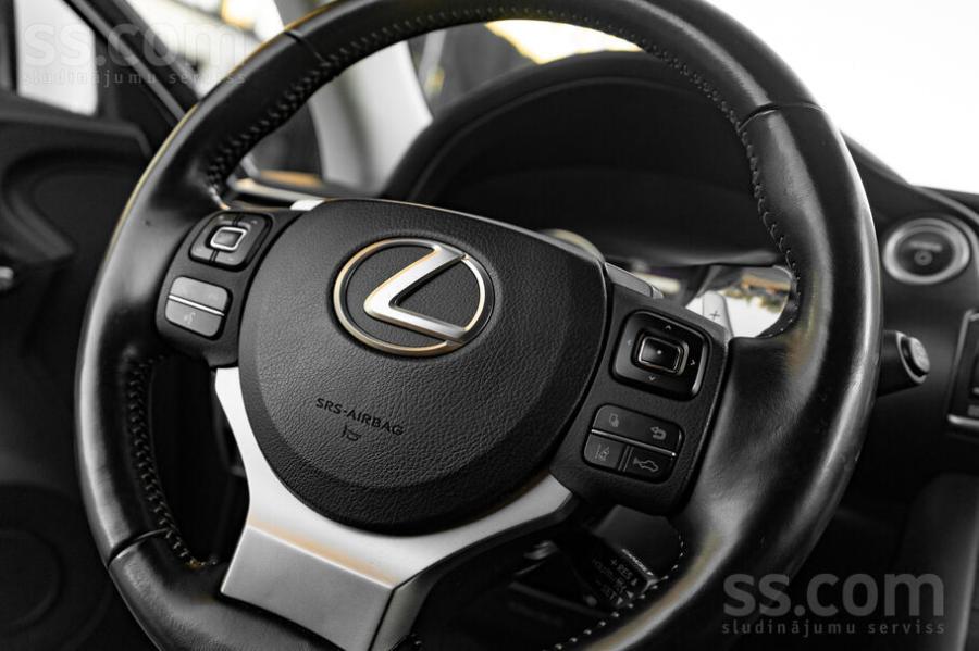 Balts Lexus IS 2020 Rīga, ar dzinēja tilpumu 2.50 L un nobraukumu 70 tūkst. km par 25555 €, foto 20 vietnē AUTOMOTO.COM.LV