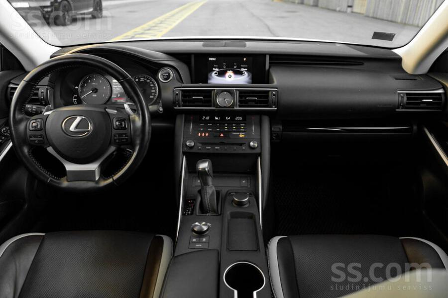 Balts Lexus IS 2020 Rīga, ar dzinēja tilpumu 2.50 L un nobraukumu 70 tūkst. km par 25555 €, foto 23 vietnē AUTOMOTO.COM.LV