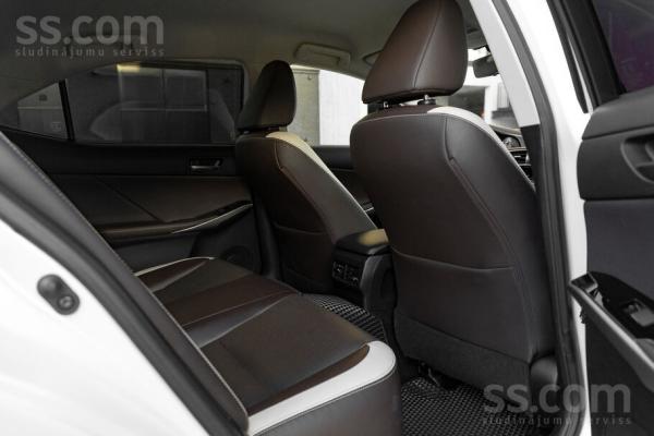 Balts Lexus IS 2020 Rīga, ar dzinēja tilpumu 2.50 L un nobraukumu 70 tūkst. km par 25555 €, foto 21 vietnē AUTOMOTO.COM.LV