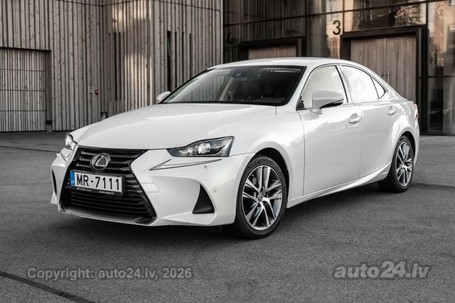 Balts Lexus IS 2020 Rīga, ar dzinēja tilpumu 2.50 L un nobraukumu 70 tūkst. km par 25555 €, foto 4 vietnē AUTOMOTO.COM.LV