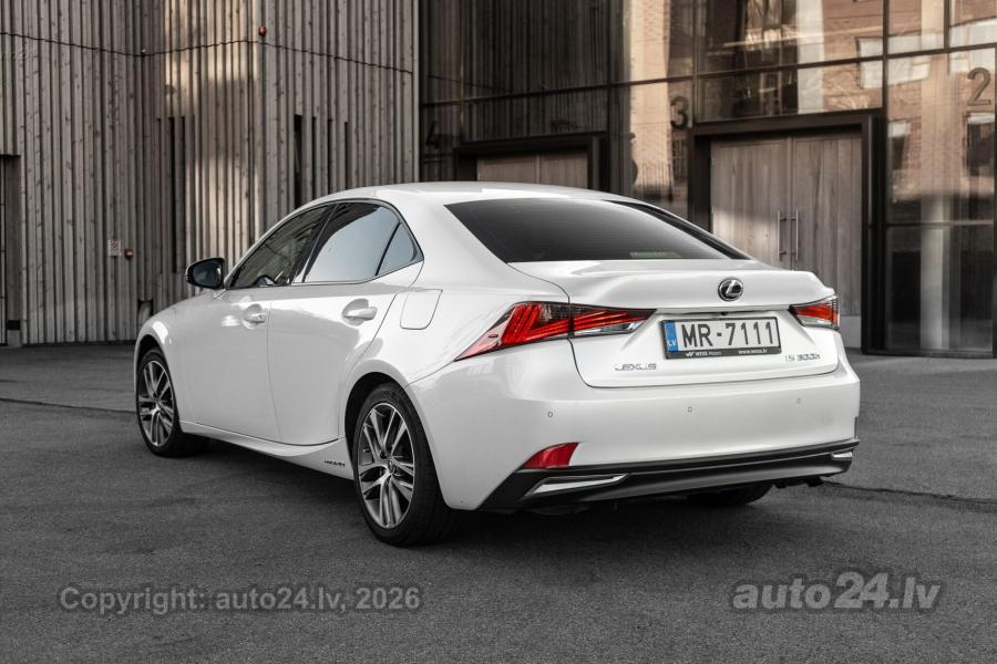 Balts Lexus IS 2020 Rīga, ar dzinēja tilpumu 2.50 L un nobraukumu 70 tūkst. km par 25555 €, foto 6 vietnē AUTOMOTO.COM.LV