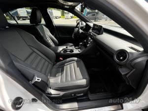 White Lexus IS 2024 in Tallinn, with an engine capacity of 5.00 L and mileage of 16 thousand km for 65000 €, photo 9 on AUTOMOTO.COM.LV