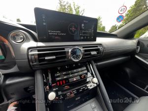 White Lexus IS 2024 in Tallinn, with an engine capacity of 5.00 L and mileage of 16 thousand km for 65000 €, photo 13 on AUTOMOTO.COM.LV