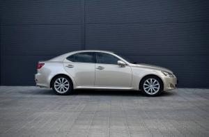Dzeltens Lexus IS 2006 Rīga, ar dzinēja tilpumu 2.50 L un nobraukumu 216 tūkst. km par 4500 €, foto 6 vietnē AUTOMOTO.COM.LV