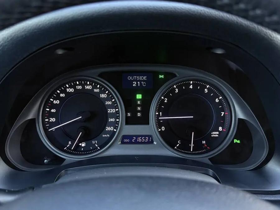 Dzeltens Lexus IS 2006 Rīga, ar dzinēja tilpumu 2.50 L un nobraukumu 216 tūkst. km par 4500 €, foto 15 vietnē AUTOMOTO.COM.LV