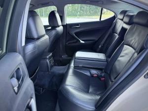 Dzeltens Lexus IS 2006 Rīga, ar dzinēja tilpumu 2.50 L un nobraukumu 216 tūkst. km par 4500 €, foto 21 vietnē AUTOMOTO.COM.LV