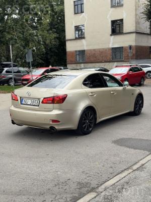 Dzeltens Lexus IS 2006 Rīga, ar dzinēja tilpumu 2.50 L un nobraukumu 240 tūkst. km par 3800 €, foto 5 vietnē AUTOMOTO.COM.LV