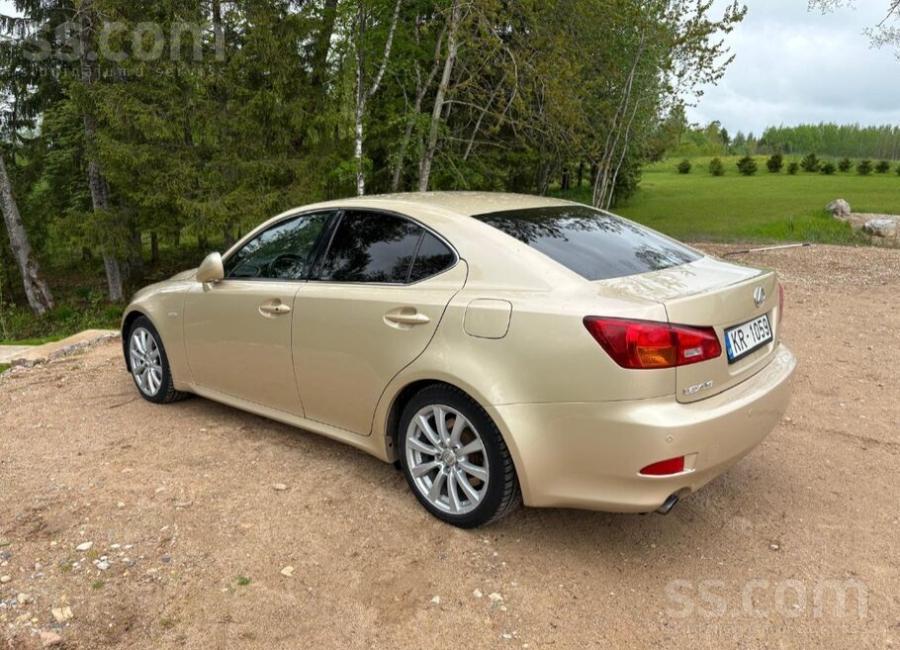 Dzeltens Lexus IS 2008 Rīga, ar dzinēja tilpumu 2.50 L un nobraukumu 203 tūkst. km par 5350 €, foto 3 vietnē AUTOMOTO.COM.LV