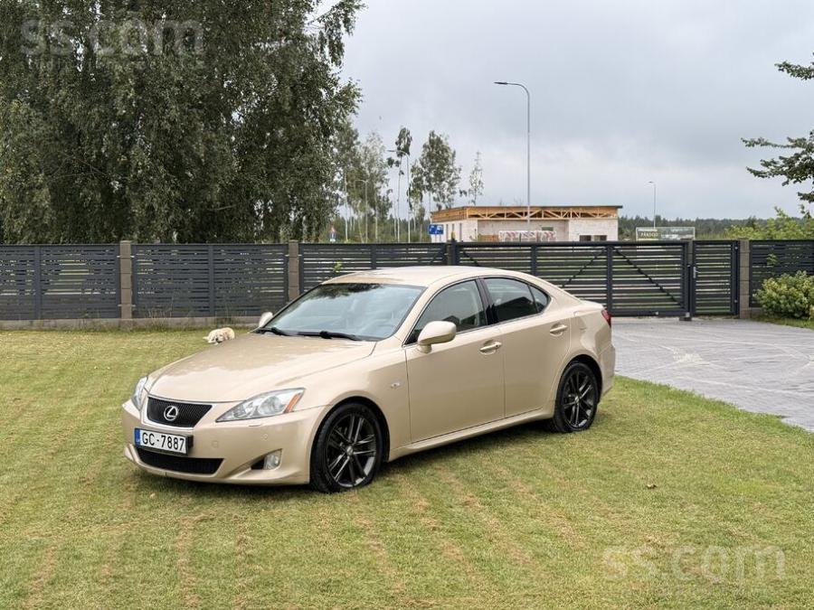 Dzeltens Lexus IS 2008 Rīga, ar dzinēja tilpumu 2.50 L un nobraukumu 172 tūkst. km par 5250 €, foto 4 vietnē AUTOMOTO.COM.LV