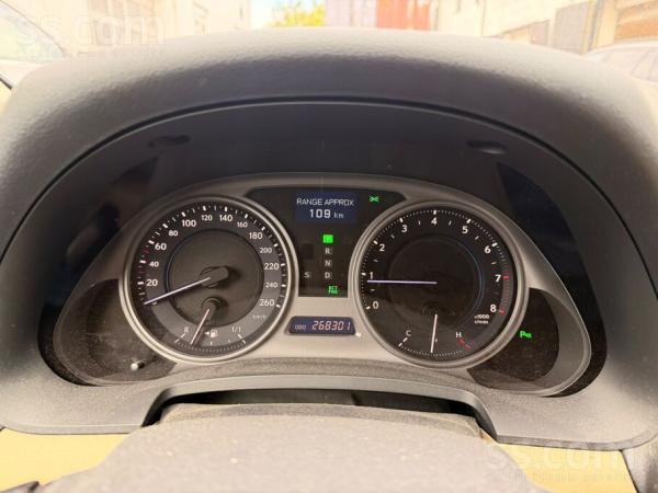 Dzeltens Lexus IS 2009 Rīga, ar dzinēja tilpumu 2.50 L un nobraukumu 268 tūkst. km par 3999 €, foto 4 vietnē AUTOMOTO.COM.LV