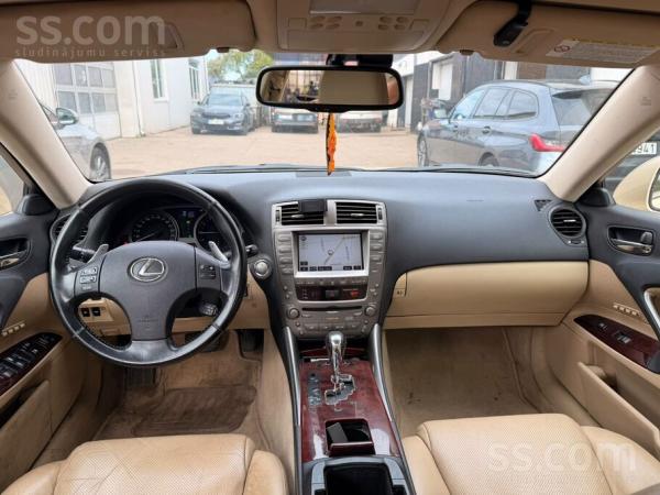 Dzeltens Lexus IS 2009 Rīga, ar dzinēja tilpumu 2.50 L un nobraukumu 268 tūkst. km par 3999 €, foto 5 vietnē AUTOMOTO.COM.LV