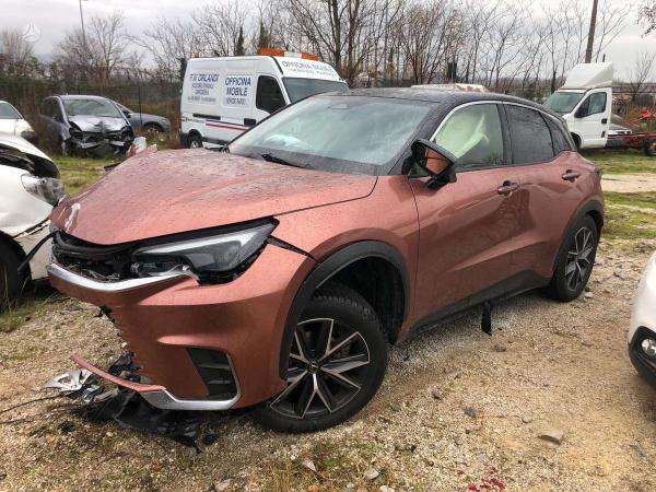 Orange Lexus LBX 2025 in Marijampole, with an engine capacity of 1.50 L and mileage of 5 thousand km for 12500 €, photo 1 on AUTOMOTO.COM.LV