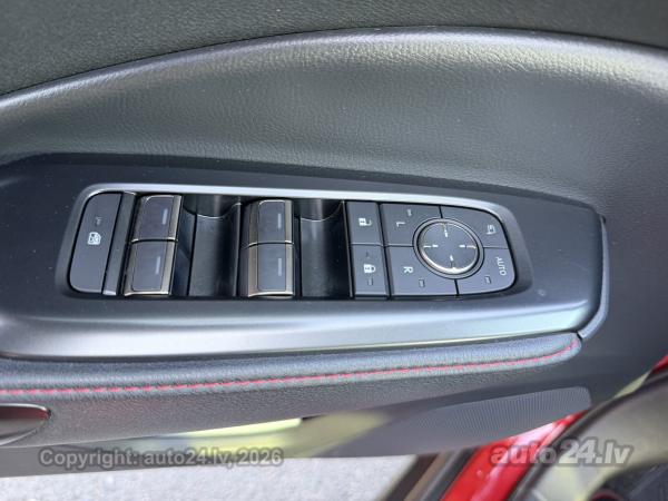 Sarkans Lexus LBX 2025 Tallina, ar dzinēja tilpumu 1.50 L un nobraukumu 7 tūkst. km par 36700 €, foto 9 vietnē AUTOMOTO.COM.LV
