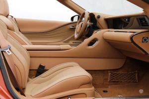 Oranžs Lexus LC 500 2022 Viļņa, ar dzinēja tilpumu 4.97 L un nobraukumu 9 tūkst. km par 119900 €, foto 9 vietnē AUTOMOTO.COM.LV