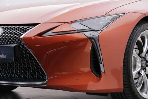 Oranžs Lexus LC 500 2022 Viļņa, ar dzinēja tilpumu 4.97 L un nobraukumu 9 tūkst. km par 119900 €, foto 20 vietnē AUTOMOTO.COM.LV