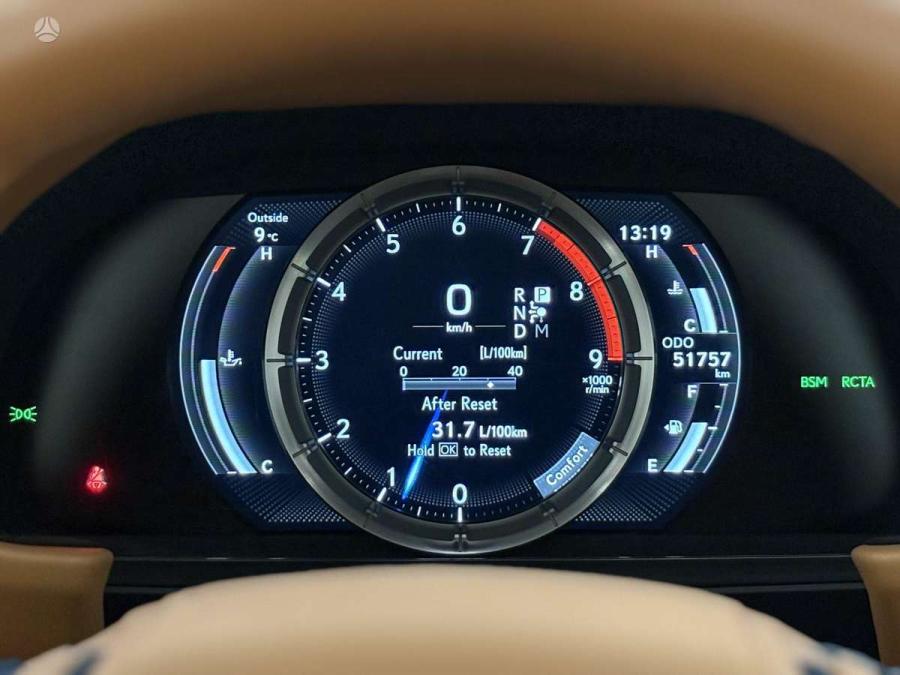 White Lexus LC 500 2021 in Vilnius, with an engine capacity of 4.97 L and mileage of 65 thousand km for 75999 €, photo 23 on AUTOMOTO.COM.LV