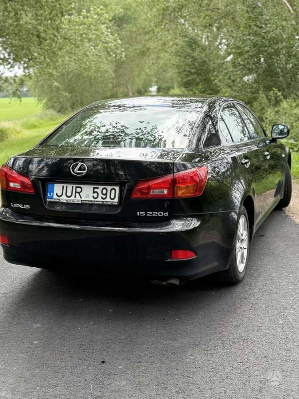 Black Lexus LS 220 2006 in Kaunas, with an engine capacity of 2.23 L and mileage of 217 thousand km for 2400 €, photo 7 on AUTOMOTO.COM.LV