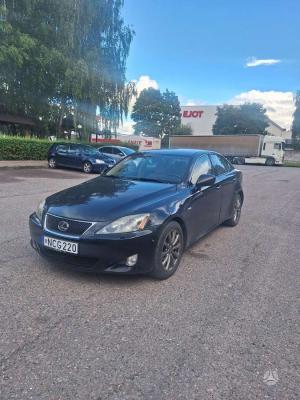 Black Lexus LS 220 2006 in Vilnius, with an engine capacity of 2.23 L and mileage of 233 thousand km for 2200 €, photo 3 on AUTOMOTO.COM.LV