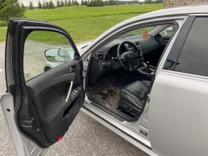 Black Lexus LS 220 2006 in Saku, with an engine capacity of 2.20 L and mileage of 361 thousand km for 2400 €, photo 12 on AUTOMOTO.COM.LV