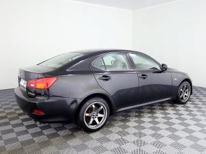Melns Lexus LS 220 2006 Tallina, ar dzinēja tilpumu 2.20 L un nobraukumu 379 tūkst. km par 1799 €, foto 3 vietnē AUTOMOTO.COM.LV