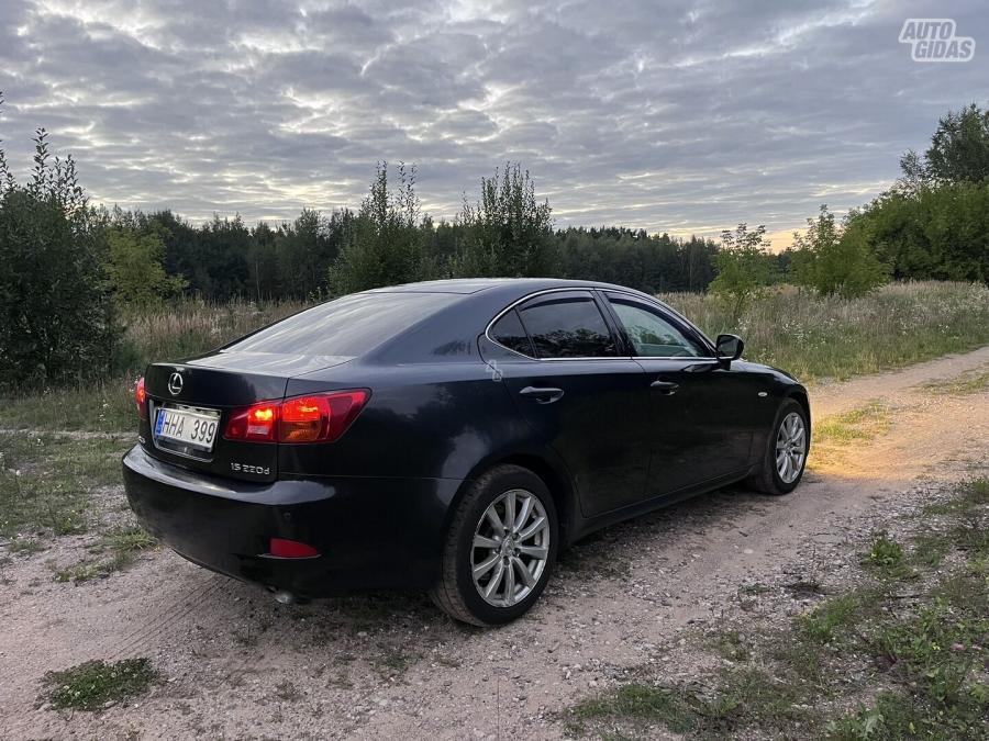 Melns Lexus LS 220 2006 Viļņa, ar dzinēja tilpumu 2.20 L un nobraukumu 271 tūkst. km par 2350 €, foto 4 vietnē AUTOMOTO.COM.LV