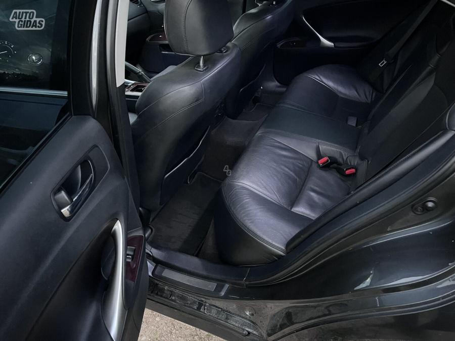 Melns Lexus LS 220 2006 Viļņa, ar dzinēja tilpumu 2.20 L un nobraukumu 271 tūkst. km par 2350 €, foto 12 vietnē AUTOMOTO.COM.LV