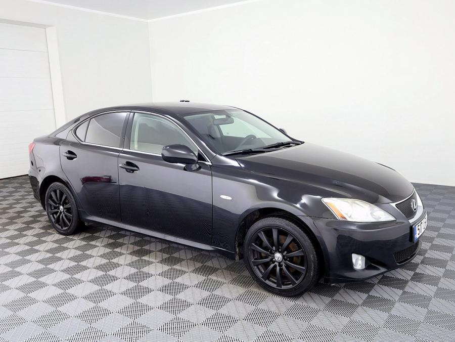 Melns Lexus LS 220 2006 Tallina, ar dzinēja tilpumu 2.20 L un nobraukumu 336 tūkst. km par 2399 €, foto 10 vietnē AUTOMOTO.COM.LV