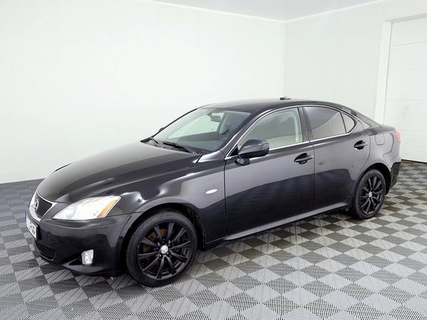 Black Lexus LS 220 2006 in Tallinn, with an engine capacity of 2.20 L and mileage of 336 thousand km for 2399 €, photo 3 on AUTOMOTO.COM.LV