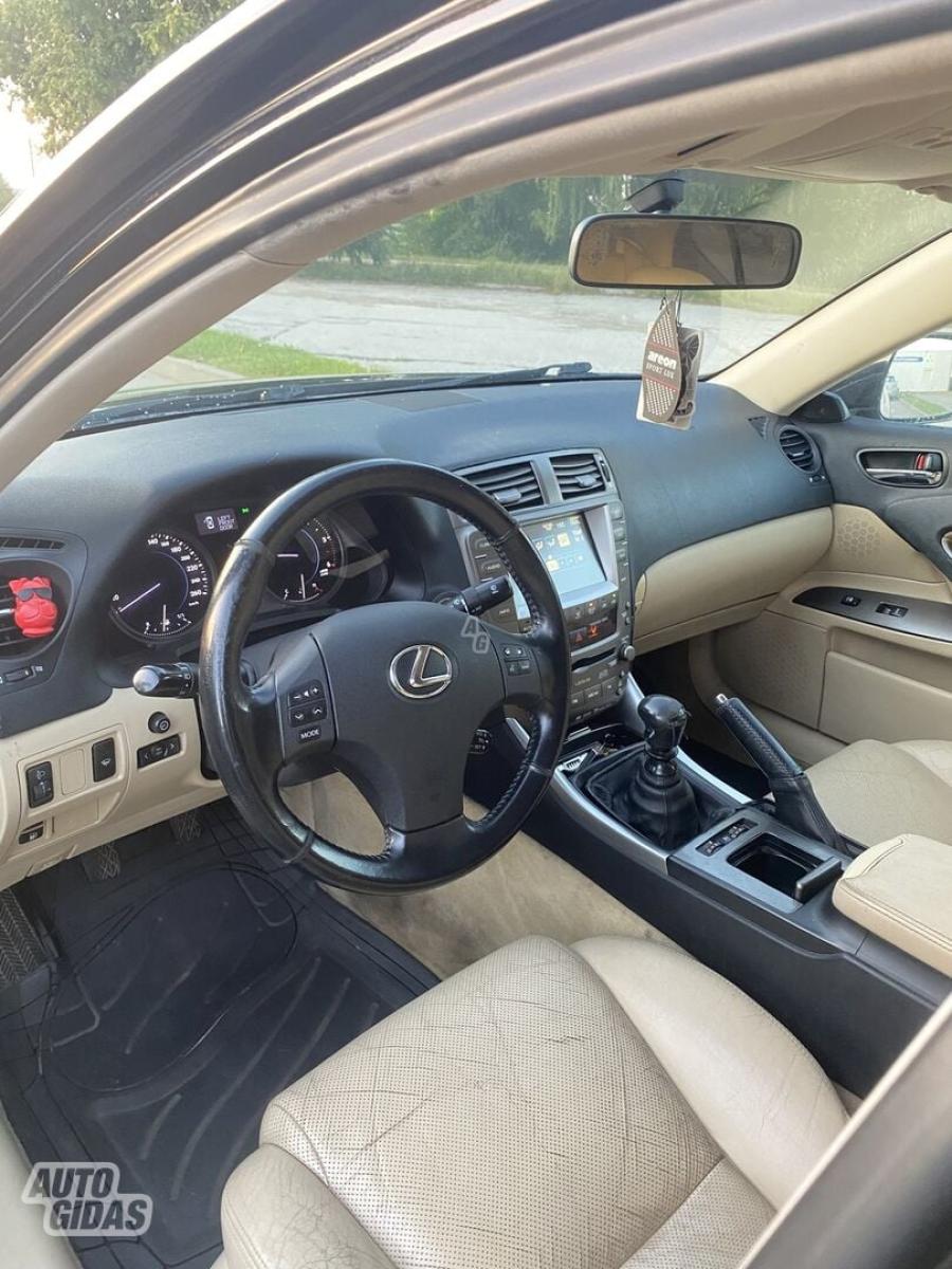 Melns Lexus LS 220 2006 Kauņa, ar dzinēja tilpumu 2.20 L un nobraukumu 303 tūkst. km par 2550 €, foto 7 vietnē AUTOMOTO.COM.LV