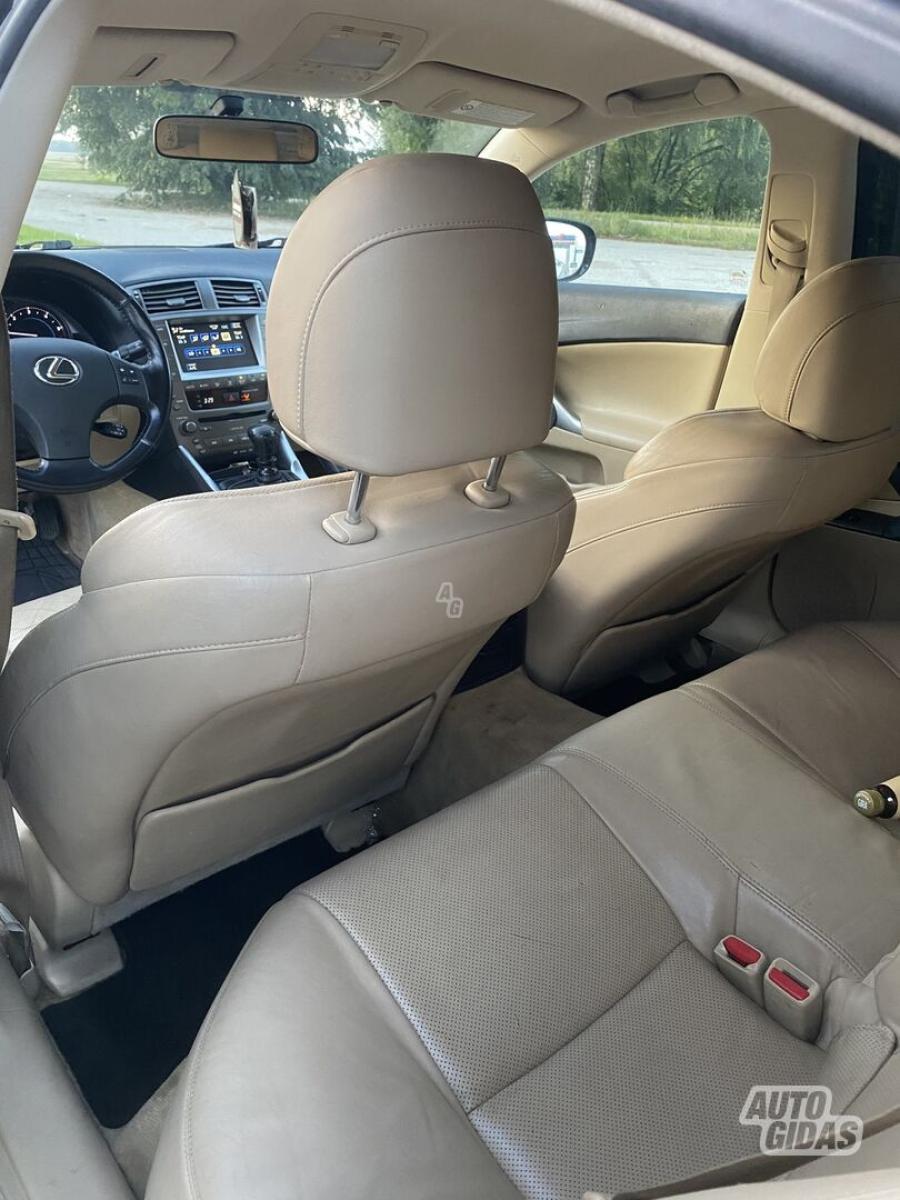 Melns Lexus LS 220 2006 Kauņa, ar dzinēja tilpumu 2.20 L un nobraukumu 303 tūkst. km par 2550 €, foto 8 vietnē AUTOMOTO.COM.LV