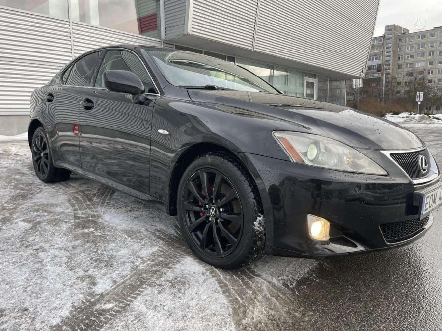 Melns Lexus LS 220 2007 Viļņa, ar dzinēja tilpumu 2.23 L un nobraukumu 300 tūkst. km par 3000 €, foto 2 vietnē AUTOMOTO.COM.LV