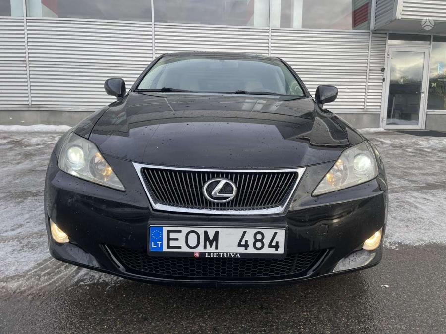 Melns Lexus LS 220 2007 Viļņa, ar dzinēja tilpumu 2.23 L un nobraukumu 300 tūkst. km par 3000 €, foto 12 vietnē AUTOMOTO.COM.LV