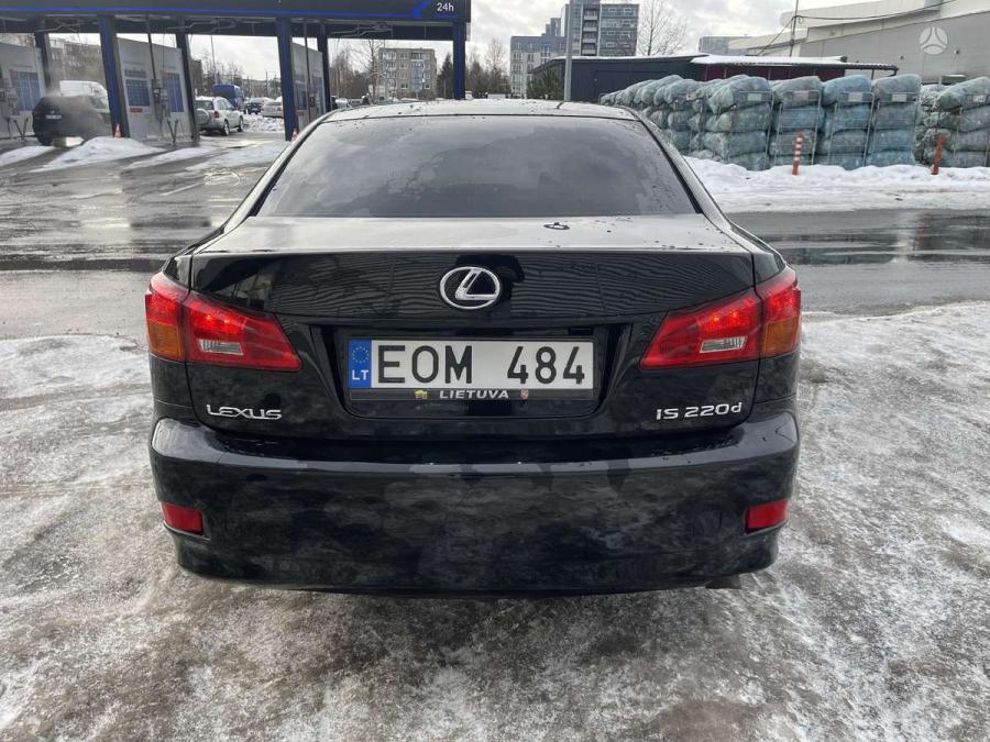 Melns Lexus LS 220 2007 Viļņa, ar dzinēja tilpumu 2.23 L un nobraukumu 300 tūkst. km par 3000 €, foto 15 vietnē AUTOMOTO.COM.LV