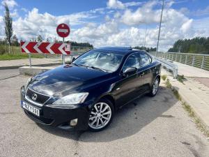 Melns Lexus LS 220 2007 Viļņa, ar dzinēja tilpumu 2.23 L un nobraukumu 316 tūkst. km par 2700 €, foto  vietnē AUTOMOTO.COM.LV