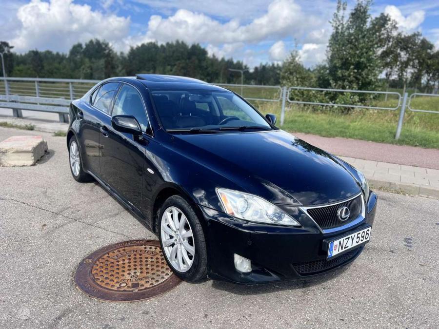 Melns Lexus LS 220 2007 Viļņa, ar dzinēja tilpumu 2.23 L un nobraukumu 316 tūkst. km par 2700 €, foto 4 vietnē AUTOMOTO.COM.LV