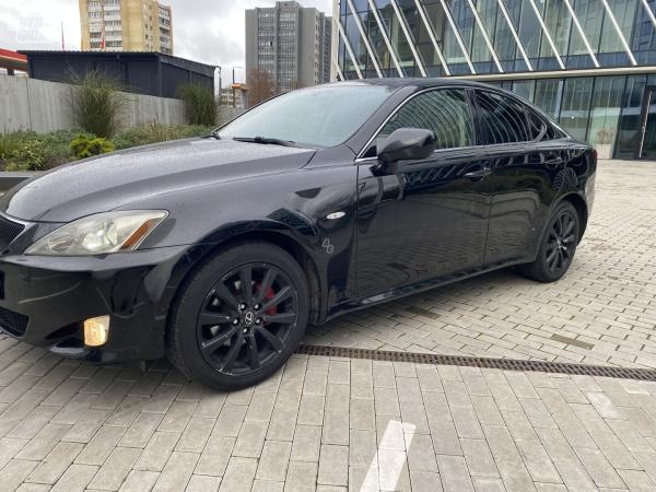 Melns Lexus LS 220 2008 Viļņa, ar dzinēja tilpumu 2.20 L un nobraukumu 300 tūkst. km par 3000 €, foto 6 vietnē AUTOMOTO.COM.LV