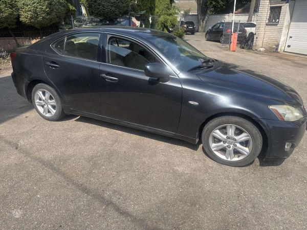 Black Lexus LS 220 2008 in Kaunas, with an engine capacity of 2.23 L and mileage of 420 thousand km for 3500 €, photo 2 on AUTOMOTO.COM.LV