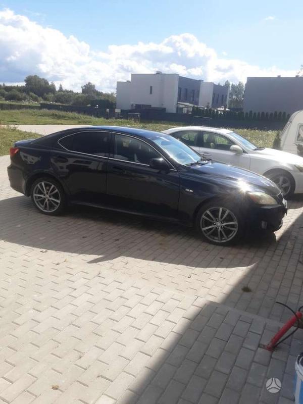 Lexus LS 220 2008 Viļņa vietnē Melns Lexus LS 220 2008 Viļņa, ar dzinēja tilpumu 0.22 L un nobraukumu 329 tūkst. km par 3550 €, foto 4 vietnē AUTOMOTO.COM.LV
