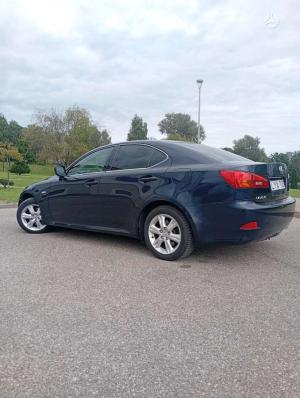 Blue Lexus LS 220 2006 in Vilnius, with an engine capacity of 2.23 L and mileage of 364 thousand km for 2900 €, photo 3 on AUTOMOTO.COM.LV
