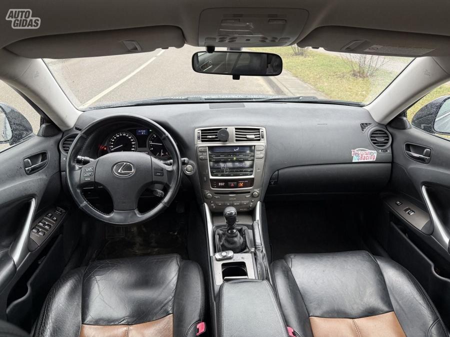 Синий Лексус LS 220 2007 в Вильнюс, объемом двигателя 2.20 л и пробегом 326 тыс. км за 2000 €, фото 13 на AUTOMOTO.COM.LV