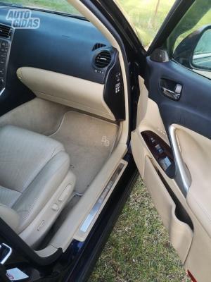 Zils Lexus LS 220 2007 Jurbarkas, ar dzinēja tilpumu 2.20 L un nobraukumu 207 tūkst. km par 3800 €, foto 11 vietnē AUTOMOTO.COM.LV