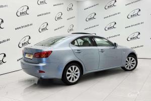 Zils Lexus LS 220 2007 Viļņa, ar dzinēja tilpumu 2.23 L un nobraukumu 285 tūkst. km par 4600 €, foto 3 vietnē AUTOMOTO.COM.LV