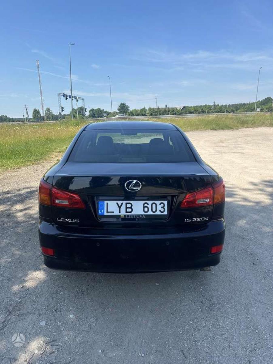 Синий Лексус LS 220 2007 в Каунас, объемом двигателя 2.23 л и пробегом 326 тыс. км за 3000 €, фото 8 на AUTOMOTO.COM.LV