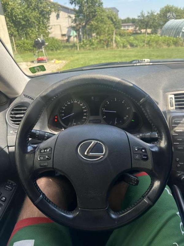 Zils Lexus LS 220 2007 Kauņa, ar dzinēja tilpumu 2.23 L un nobraukumu 326 tūkst. km par 3000 €, foto 9 vietnē AUTOMOTO.COM.LV