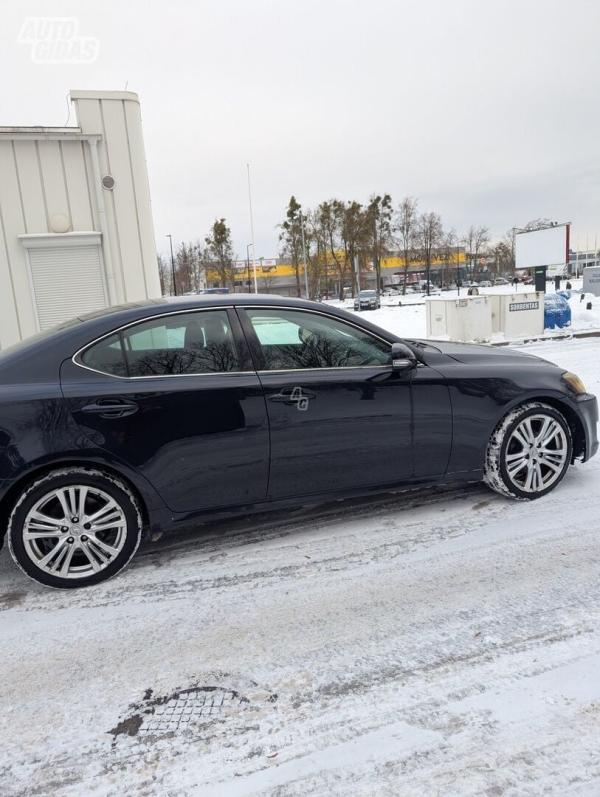 Blue Lexus LS 220 2009 in Alytus, with an engine capacity of 2.20 L and mileage of 188 thousand km for 2700 €, photo 7 on AUTOMOTO.COM.LV