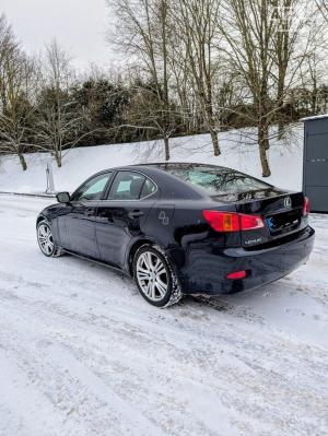 Blue Lexus LS 220 2009 in Alytus, with an engine capacity of 2.20 L and mileage of 188 thousand km for 2700 €, photo 4 on AUTOMOTO.COM.LV