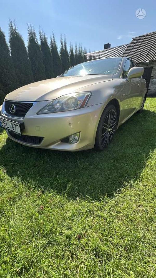 Brown Lexus LS 220 2008 in Trakai, with an engine capacity of 2.23 L and mileage of 332 thousand km for 1300 €, photo 1 on AUTOMOTO.COM.LV