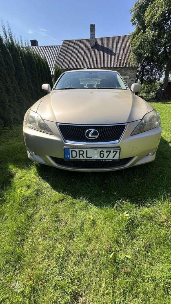 Brown Lexus LS 220 2008 in Trakai, with an engine capacity of 2.23 L and mileage of 332 thousand km for 1300 €, photo 2 on AUTOMOTO.COM.LV
